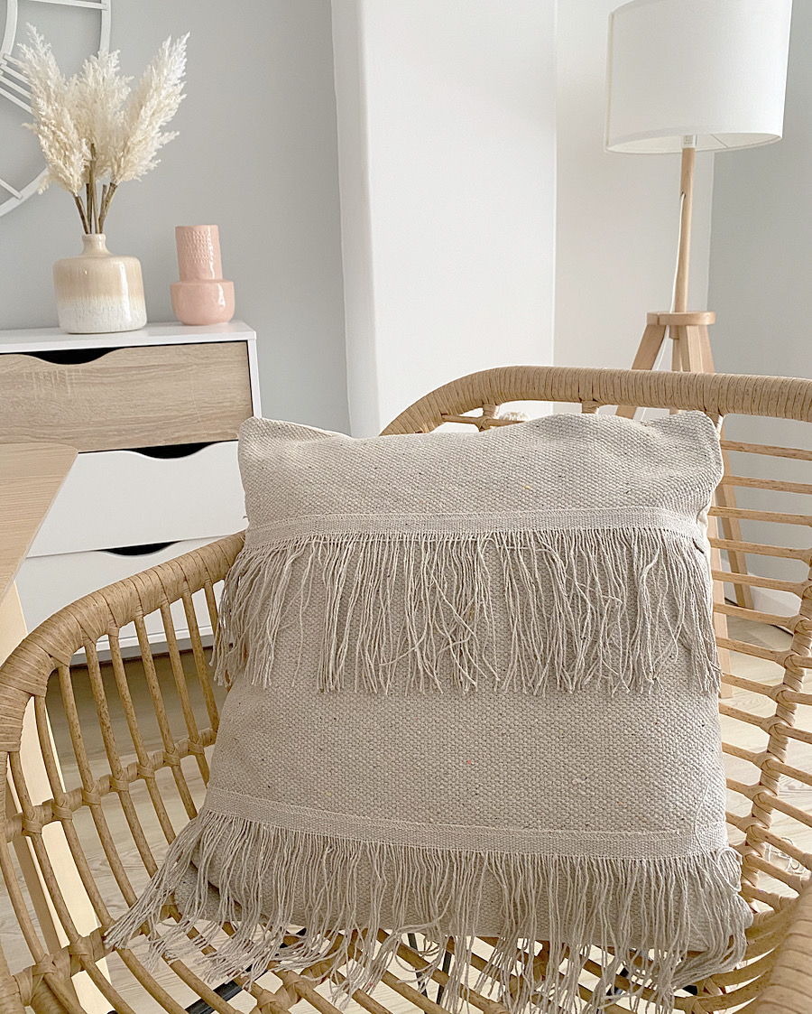 THROWS & CUSHIONS Archives - Perfectly Lovely Interiors